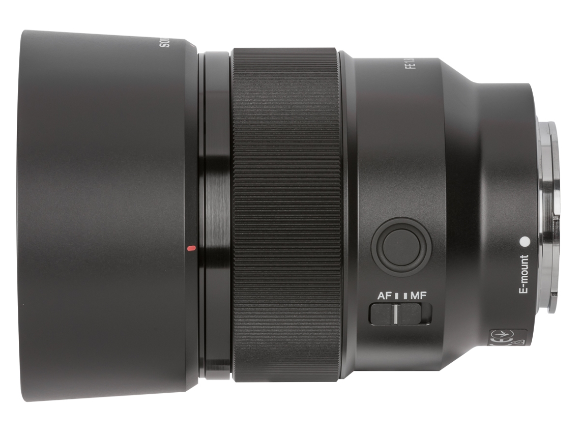 Objetiva SONY 85mm Sel85f18.Syx (Encaixe: Sony E - Abertura: f/22 - f/1 ...