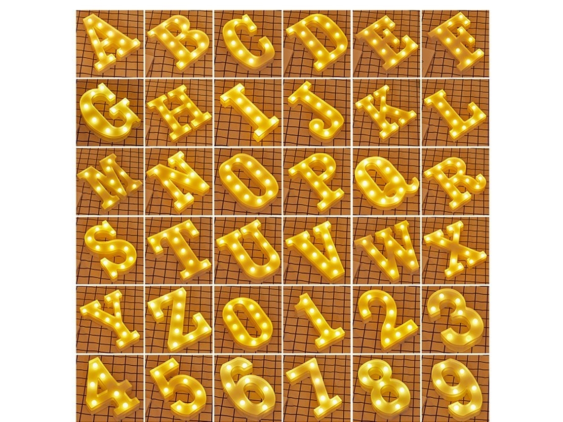 Letra R do diodo emissor de luz iluminada com luz branca quente, altura ...